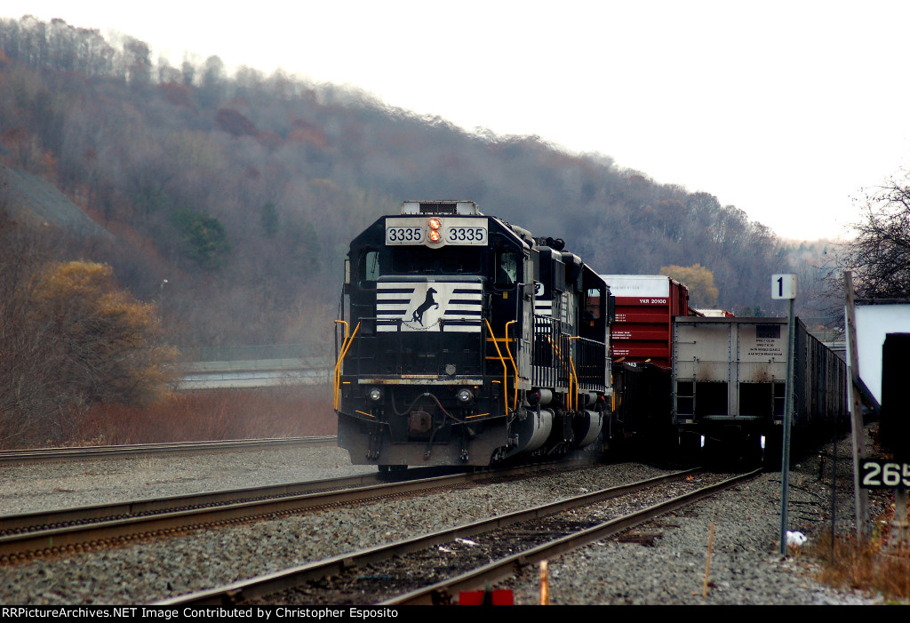 NS SD40-2 3335